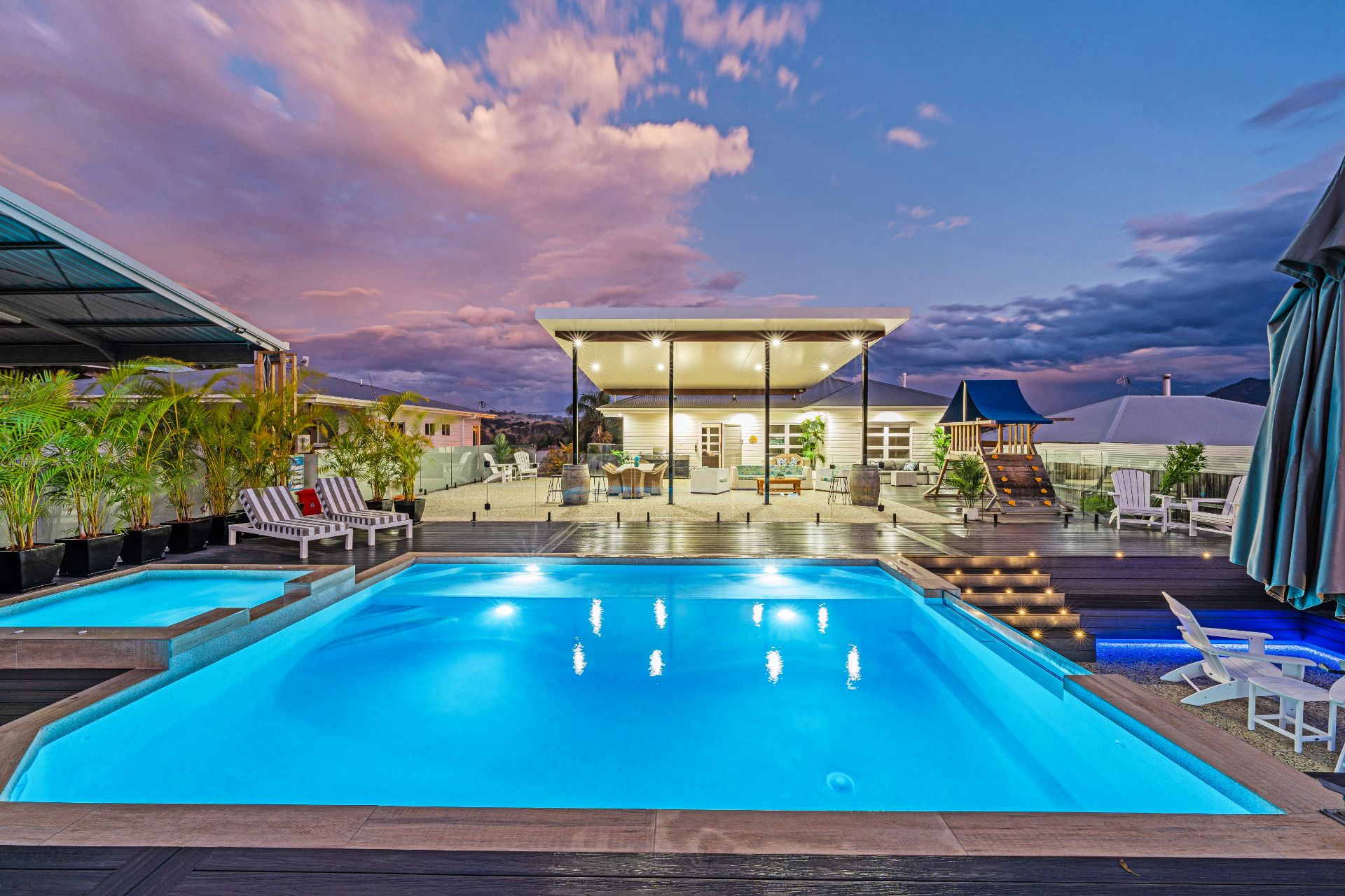 Pixel Retouch Solutions